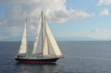 SuperyachtNews.com - Fleet - Kestrel 106 begins sea trials