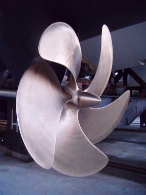 SuperyachtNews.com - Fleet - Solar-powered superyacht boosts ...