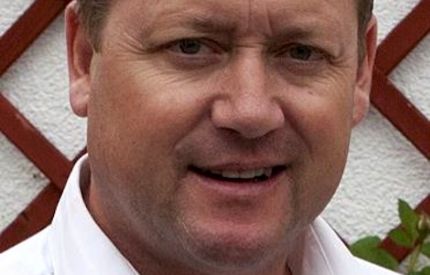 SuperyachtNews.com - Business - Jotun recruits Alexander Swain